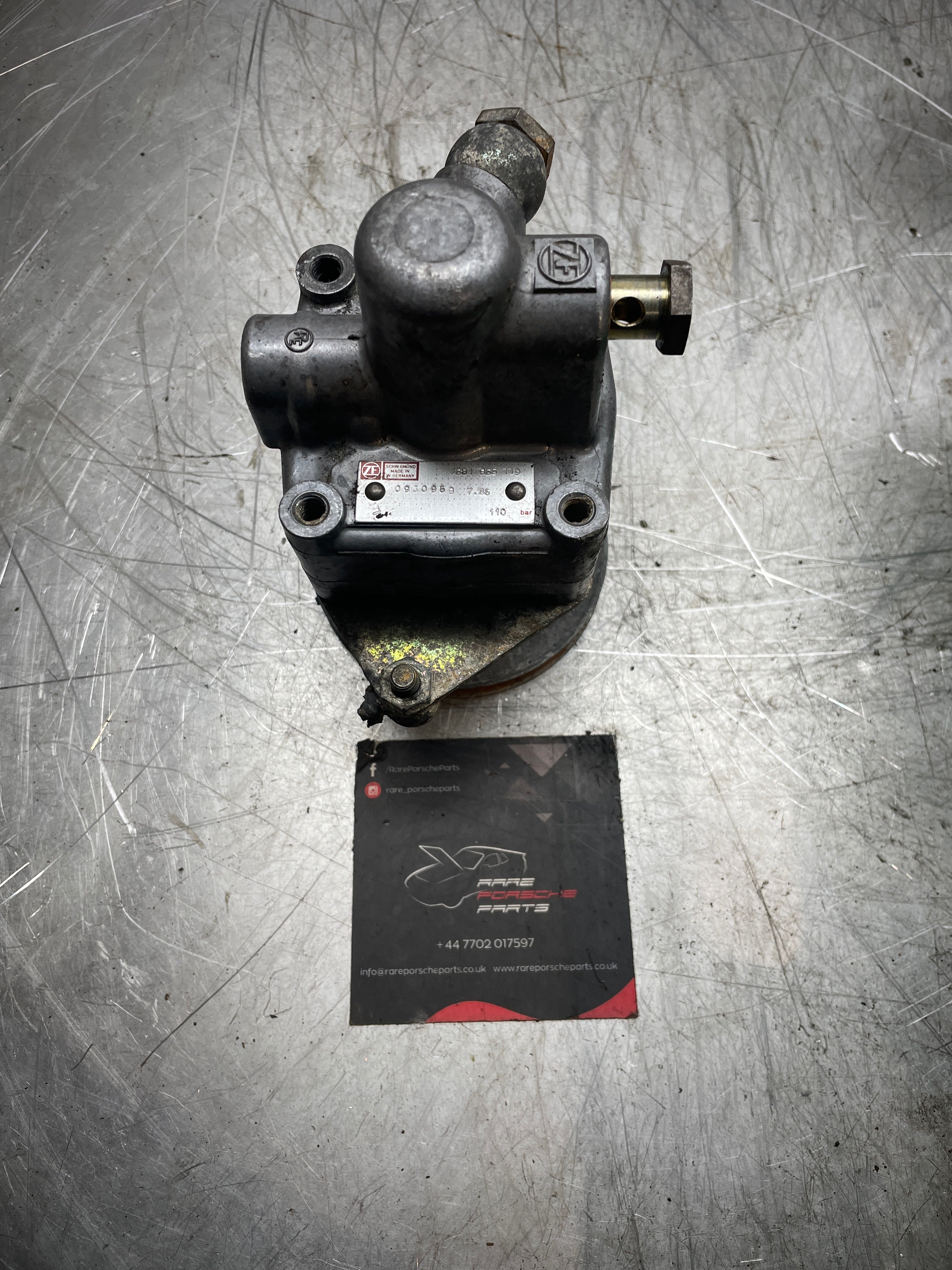 Porsche 944S steering pump, used 7681955119 – Rare Porsche Parts