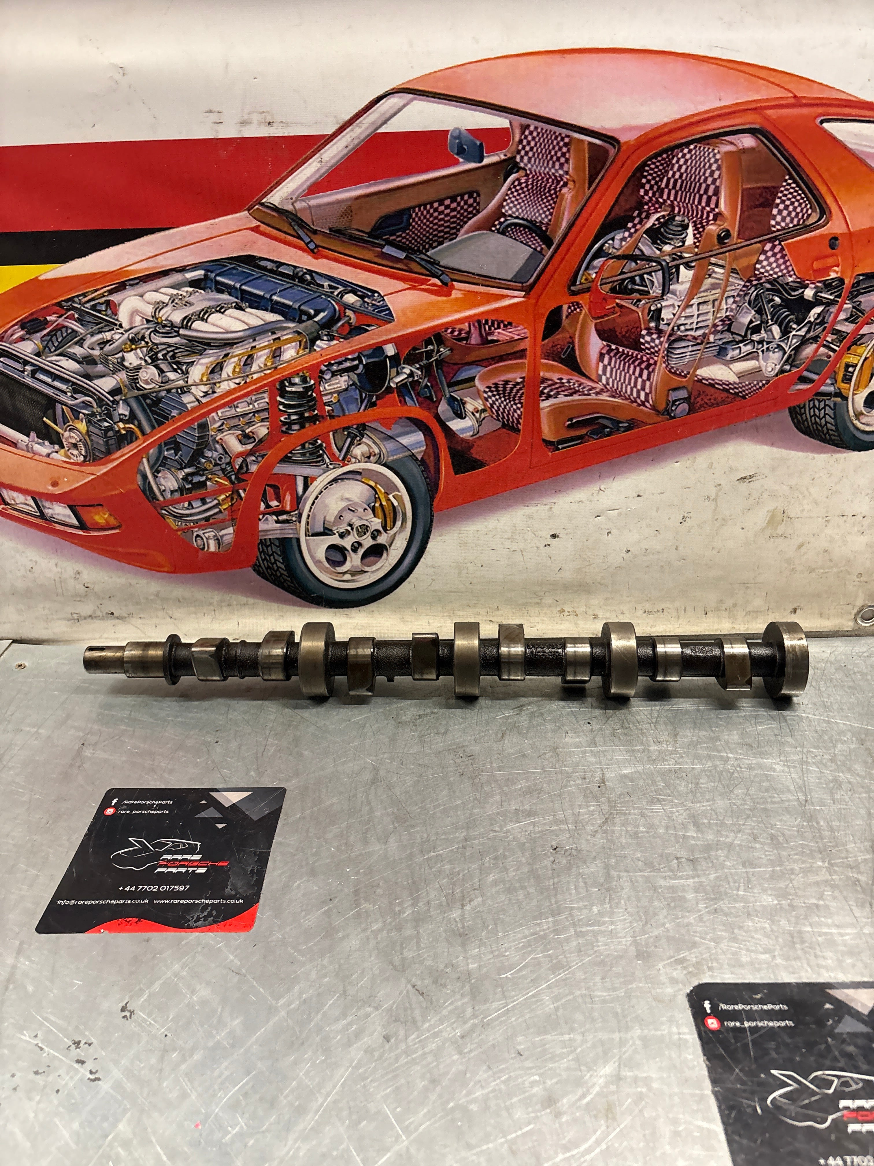 Porsche 944 Cam Shaft, used 9441051559R – Rare Porsche Parts