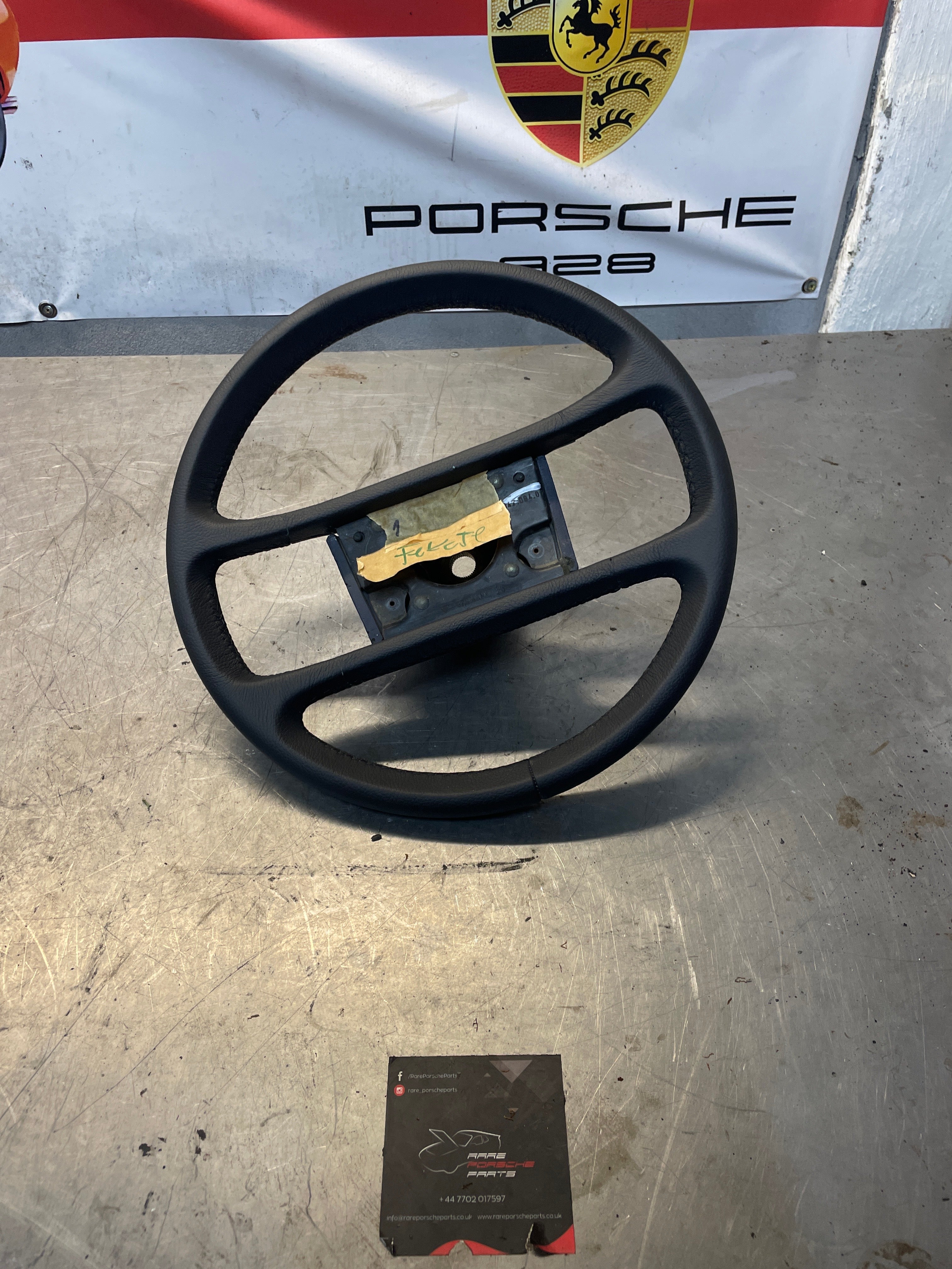 Porsche 928 steering wheel, black 92834708402, refurbished – Rare ...