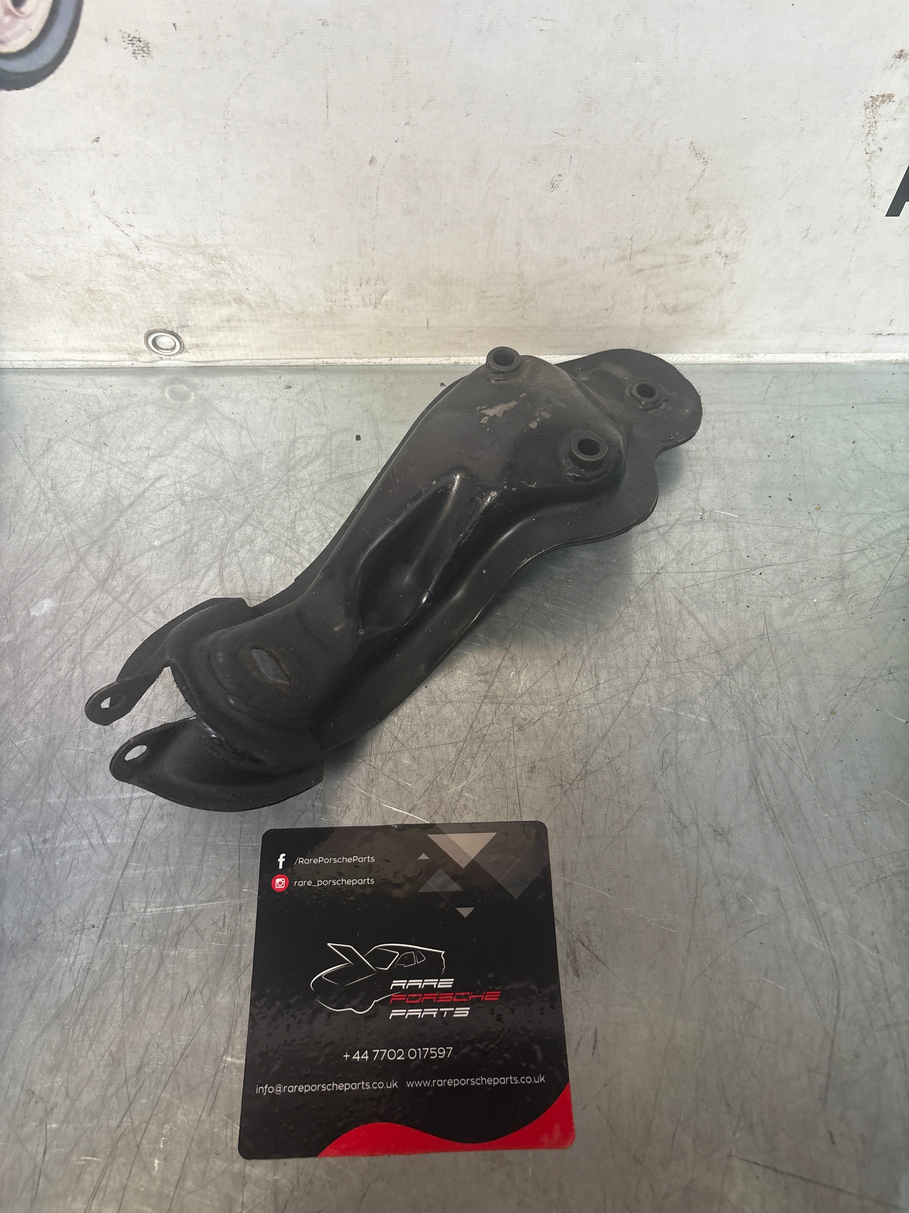 Porsche 924 / 944 engine mount bracket, used 93137502101 – Rare Porsche ...