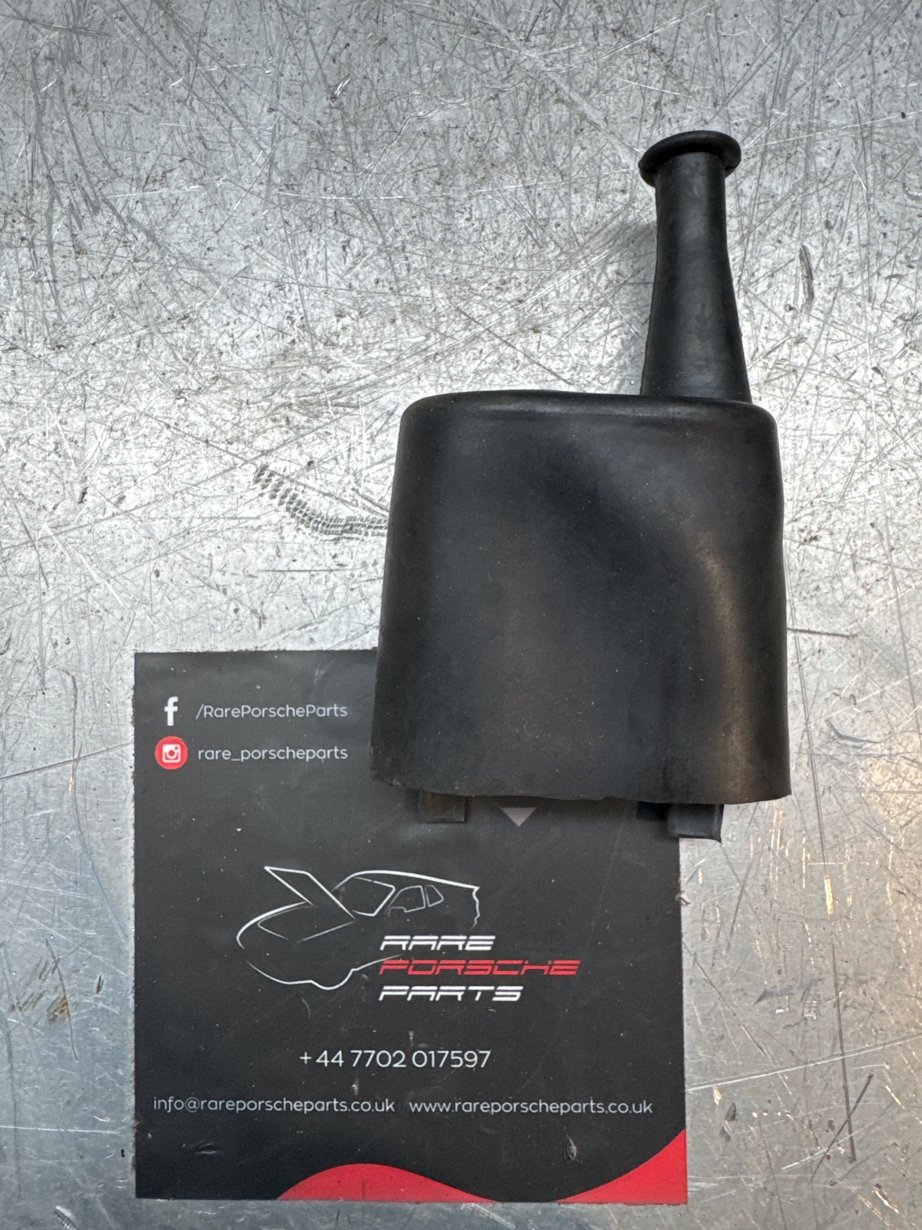 Porsche 924 944 Headlight Motor Relay Boot Cover 477971923 new – Rare ...