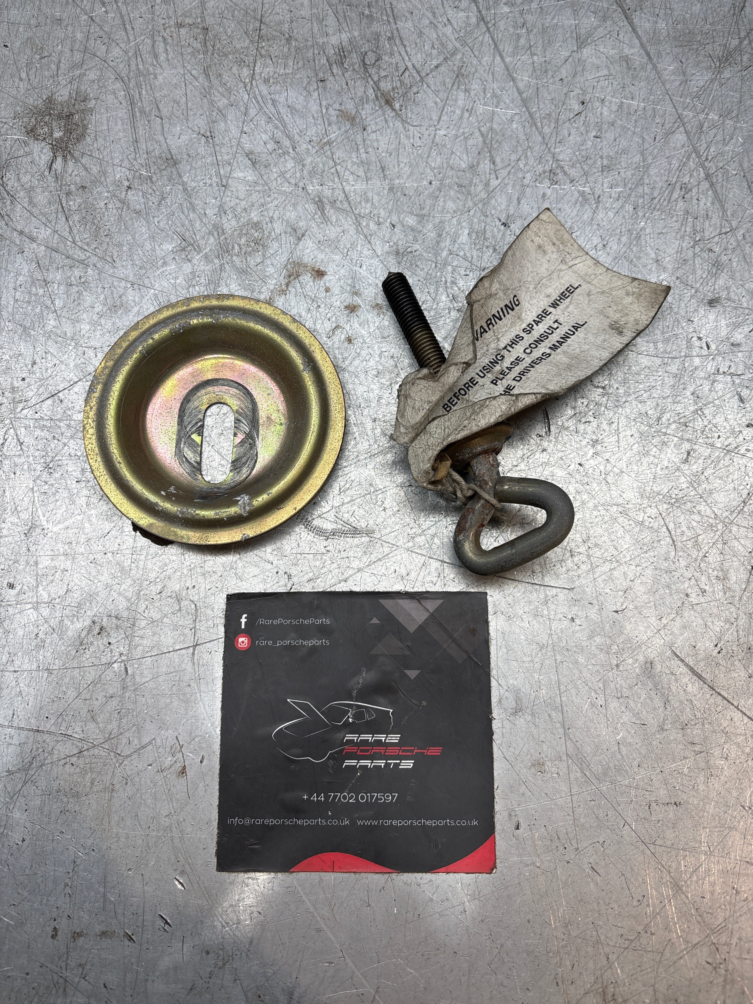 Porsche 924/944 spare wheel retaining plate & long bolt, with genuine ...