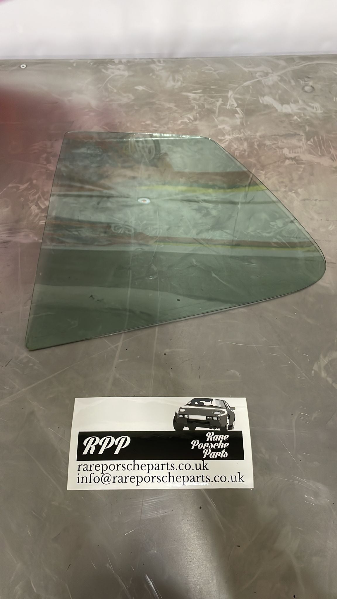 Porsche 944 924 rear left quarter window glass, used – Rare Porsche Parts