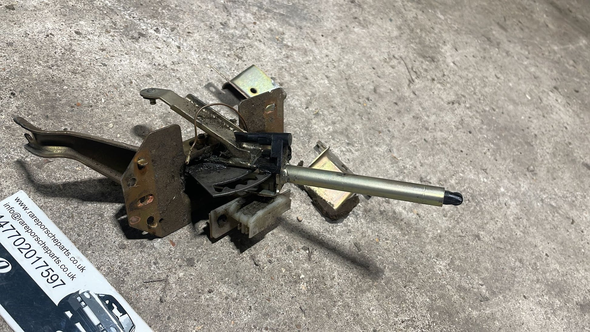 Porsche 924 944 from 1983 Automatic Transmission Shifter Assembly Leve ...
