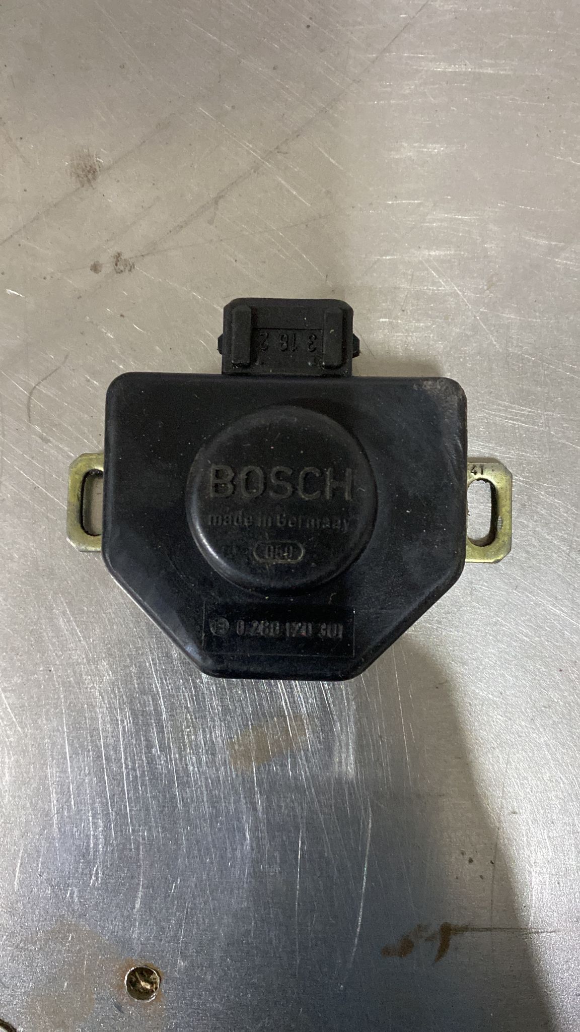 Bosch fuel injection timing sensor / throttle position sensor, used 02 ...