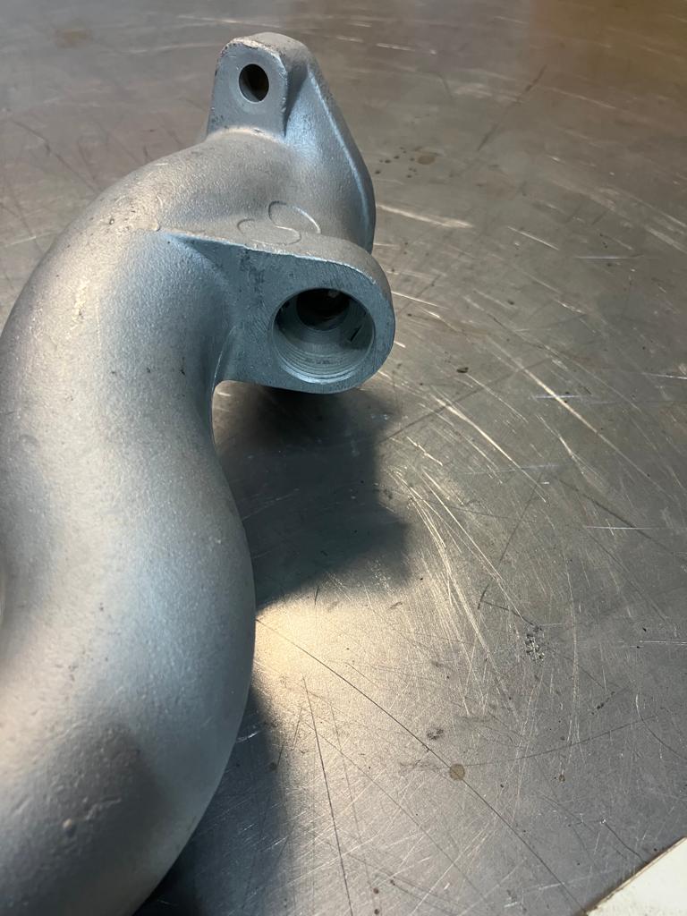 Porsche 928 Inlet Suction Pipe, refurbished 9281102812R – Rare Porsche ...