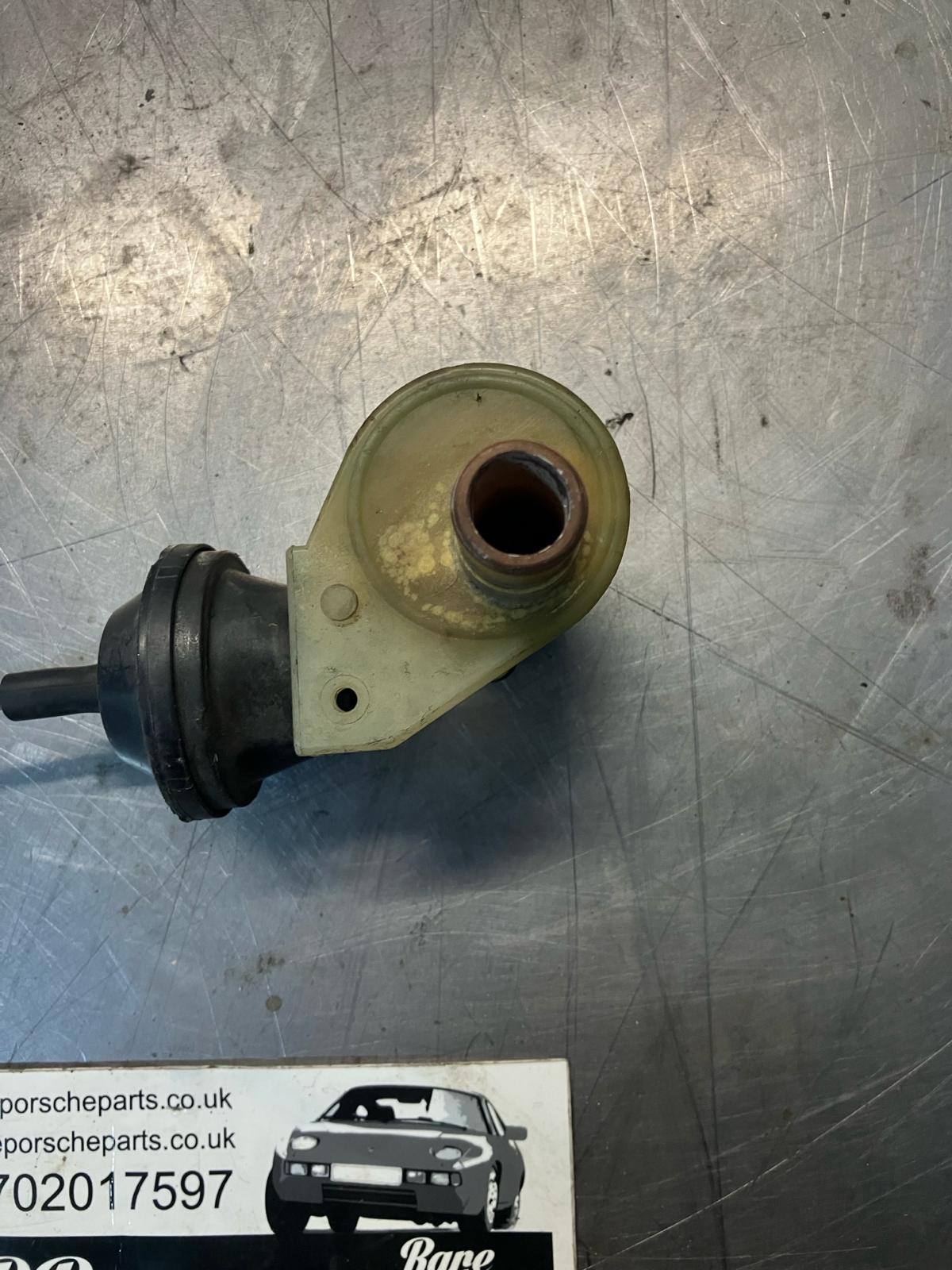 Porsche 928 heater valve 92857457304 – Rare Porsche Parts