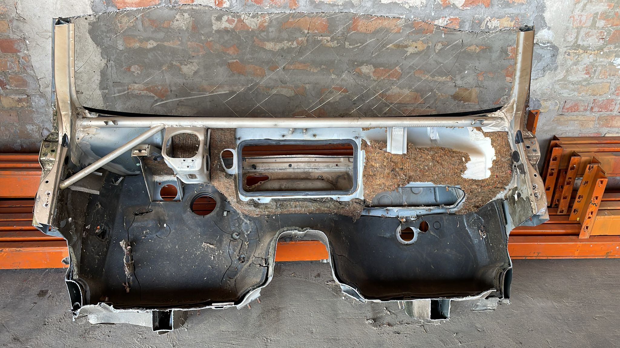 Porsche 928S firewall cut section – Rare Porsche Parts