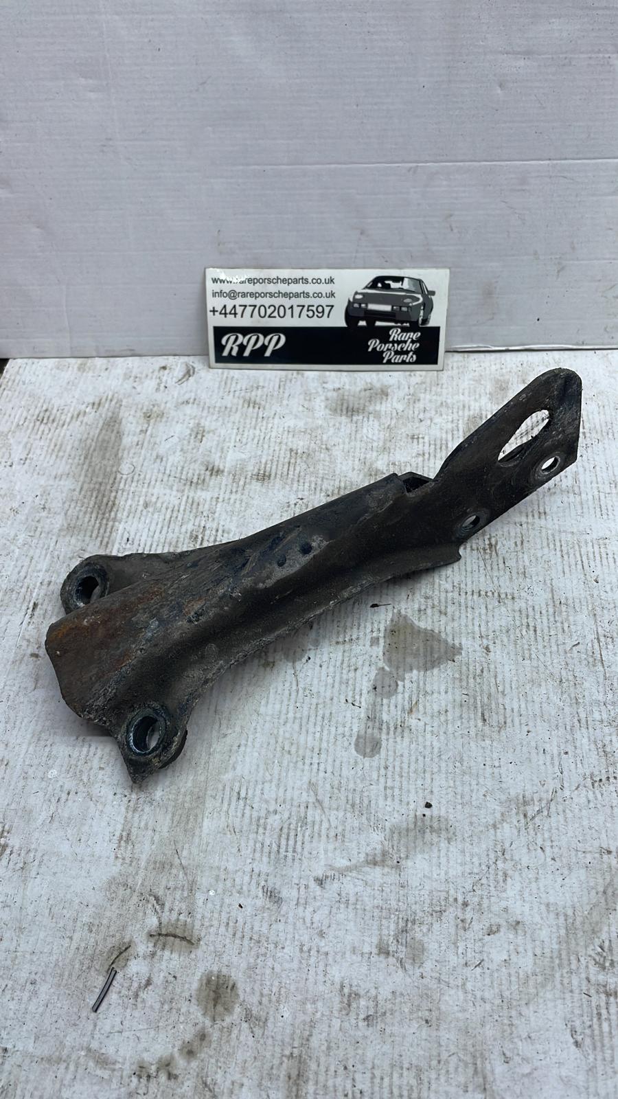 Porsche 928 Towing eye, front, 92834106402 used – Rare Porsche Parts
