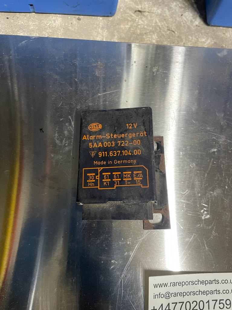 Porsche 911/924/944 Alarm Control Unit Module Relay Hella, used 911637 ...