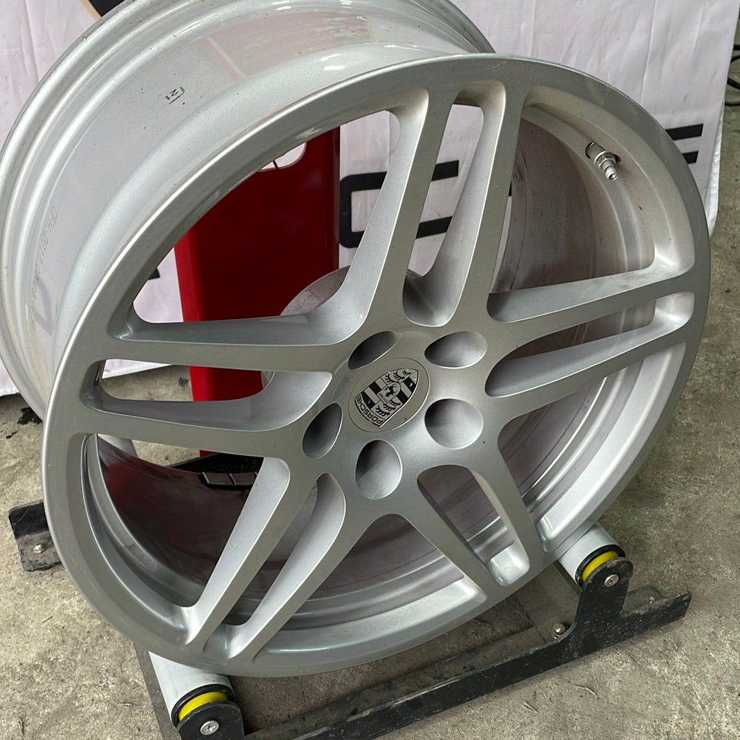 GenuinePorsche Macan 9Jx18” Rear Alloy Wheel 95B601025AS – Rare Porsche ...