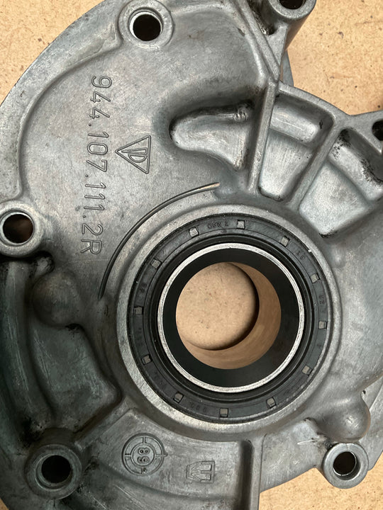 Porsche 944 S2 oil pump for 3.0 16v USED 944 107 111 2R 9441071112R ...