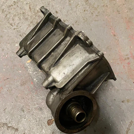 Porsche 924S & 944 Engine Oil Filter & Oil Cooler Housing 94410714905R ...