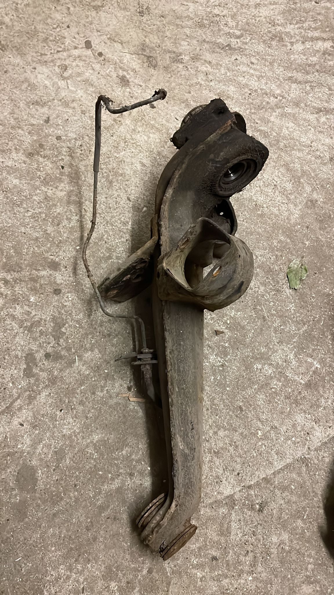 Porsche 924 944 Early steel trailing arms, left and right, used – Rare ...