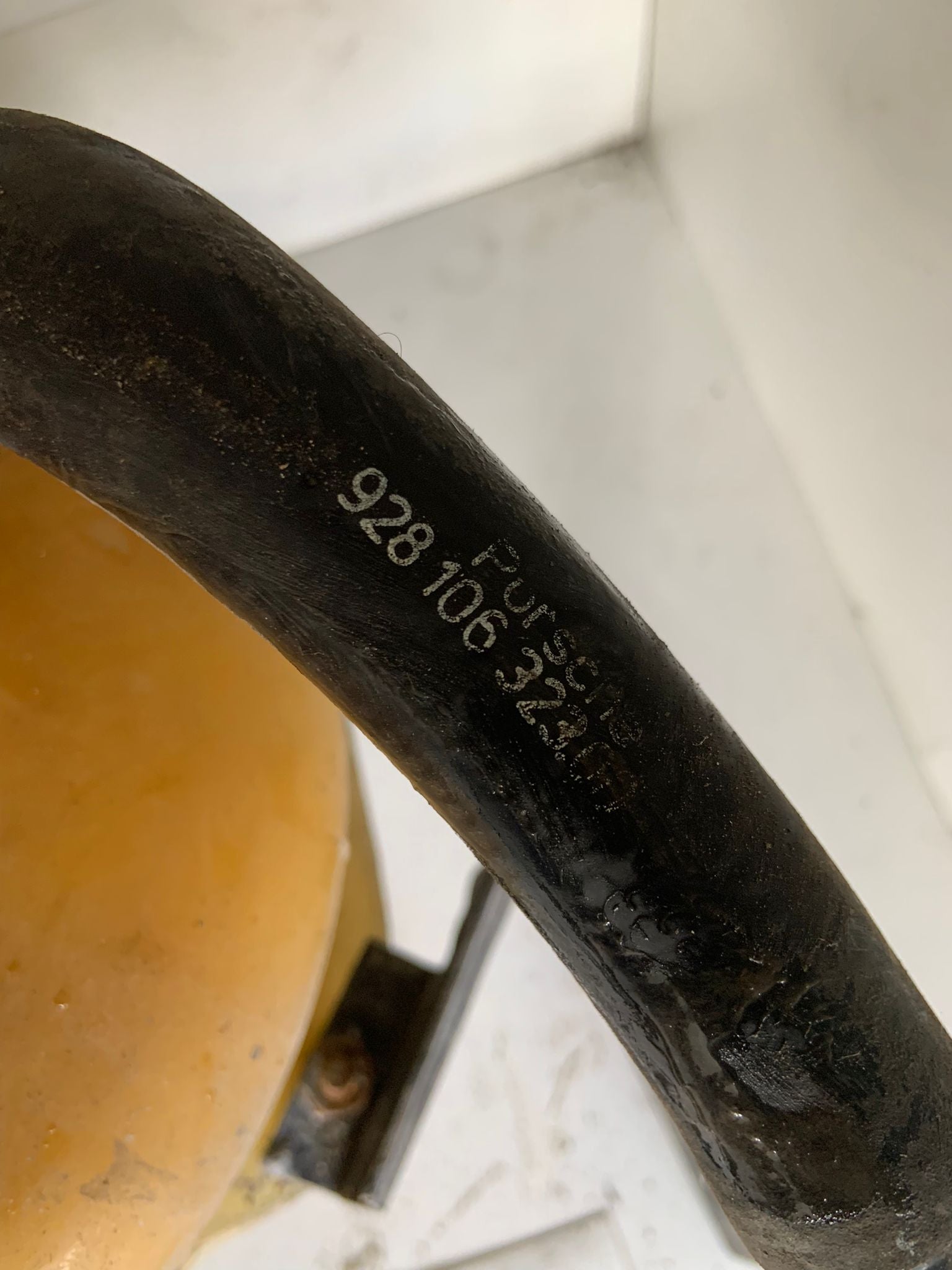 Porsche 928 coolant radiator expansion tank 92810625602 – Rare Porsche ...